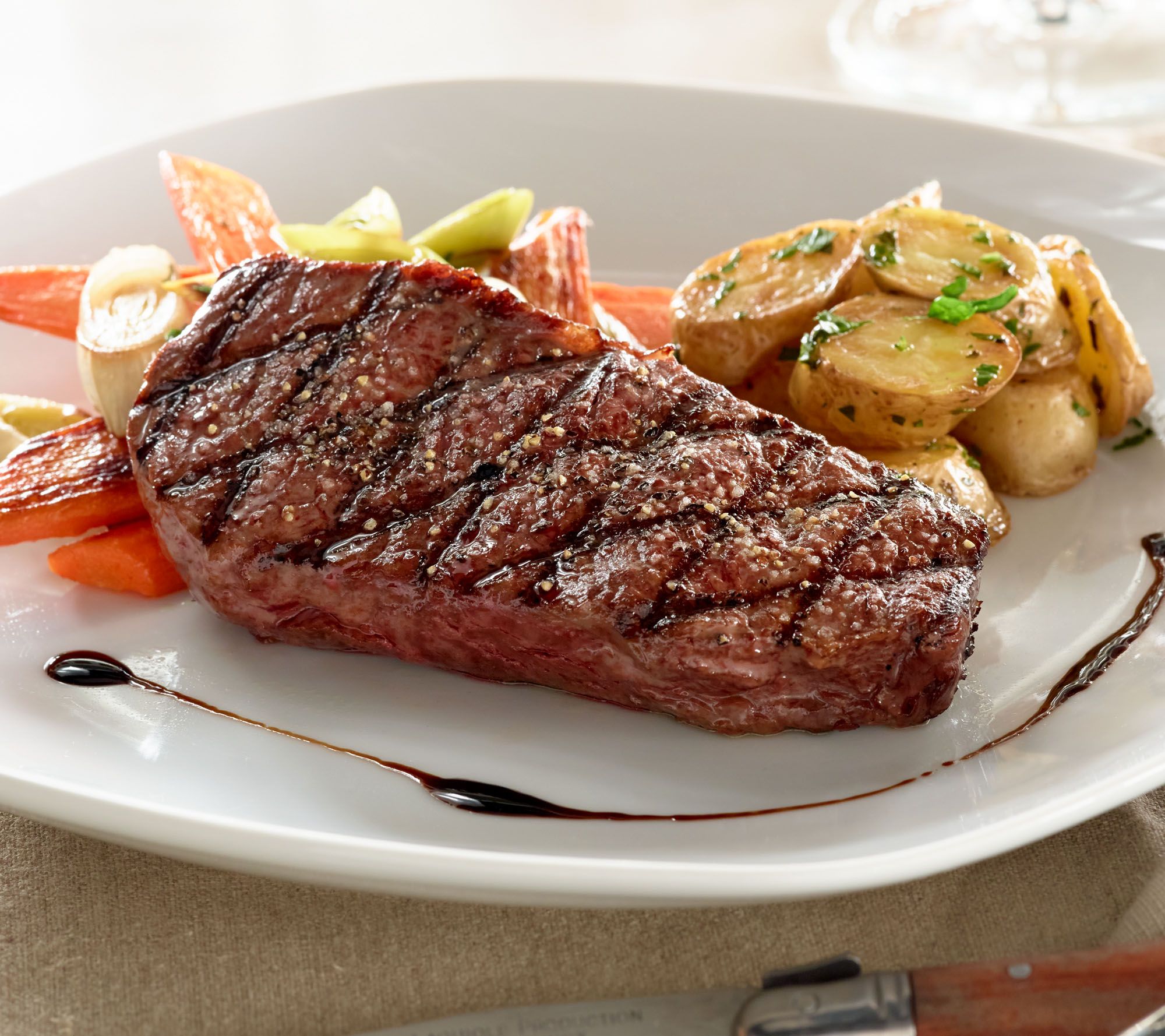 Rastelli Market Fresh 8 6 Oz Black Angus Sirloin Steaks Page 1