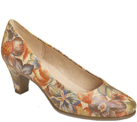 Aerosoles Red Hot Heel Rest Pumps | Minti