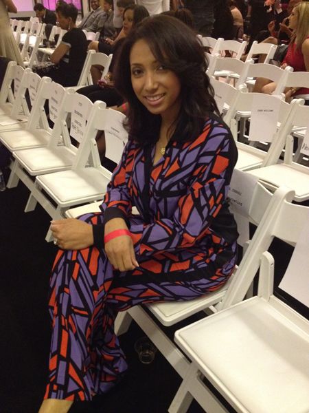 Hosts Describe their Style in Three Words - Blogs & Forums